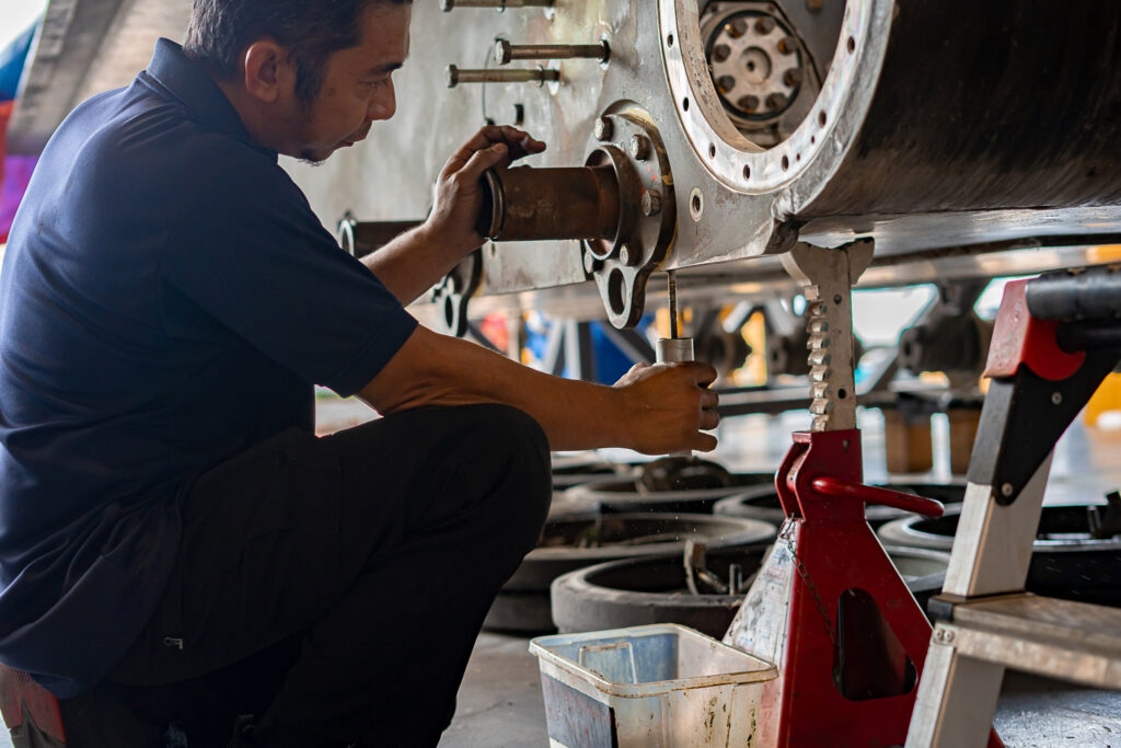 Maintenance, Repair & Overhaul - BELTS - Brunei Engineering, Logistics ...