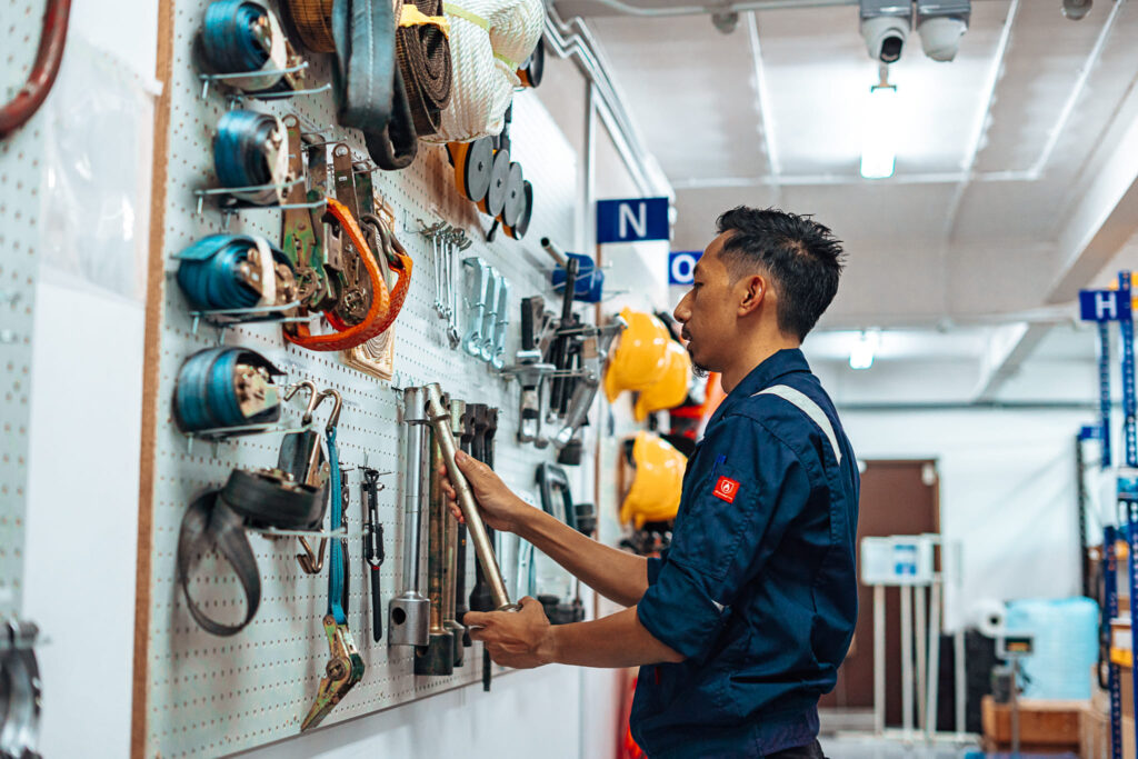 Maintenance, Repair & Overhaul - BELTS - Brunei Engineering, Logistics ...